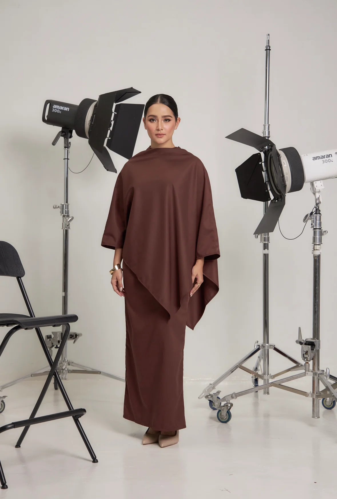 Laura Set Series in Cocoa – Luminour